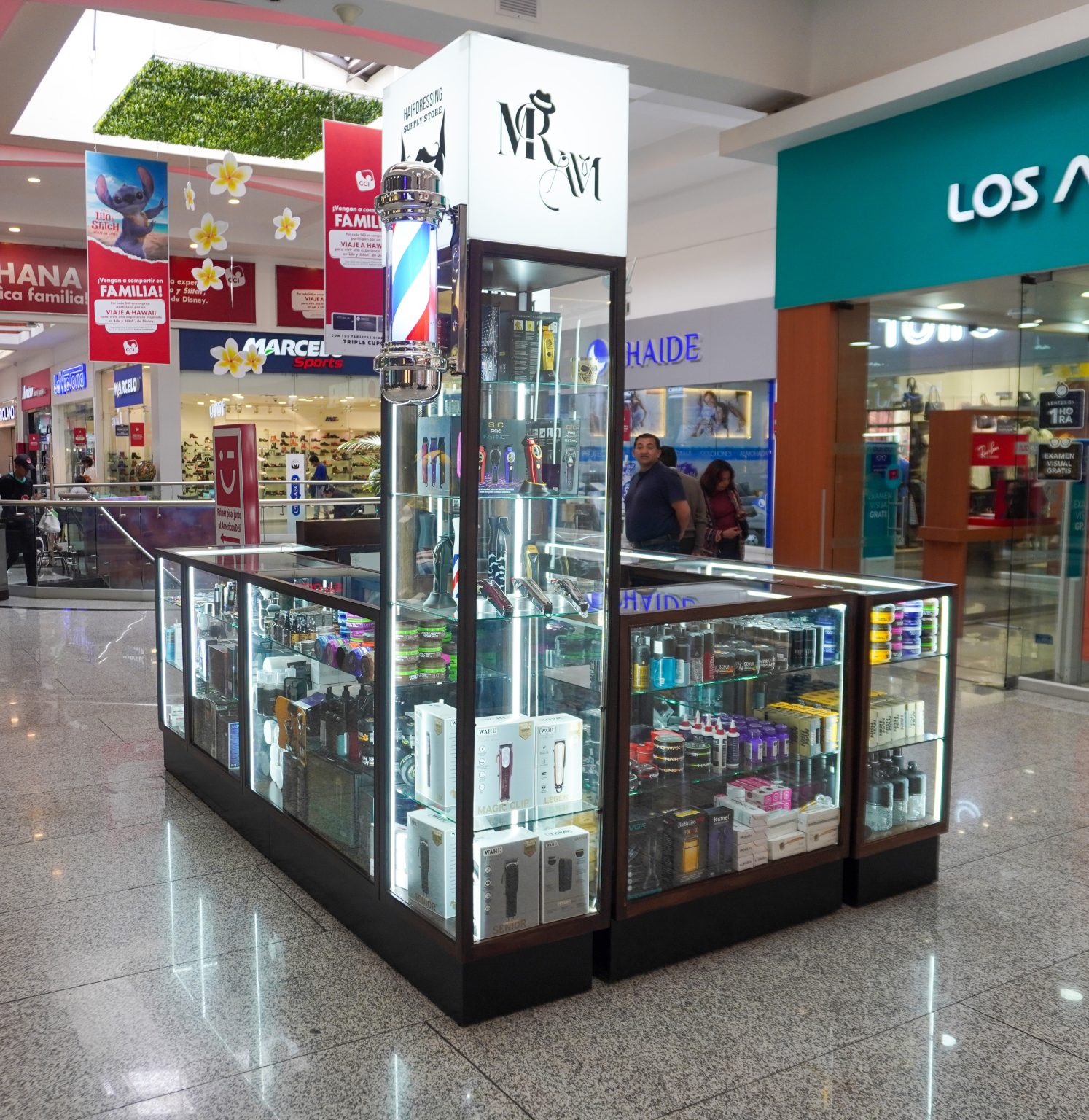 MR. A. - Centro Comercial Iñaquito